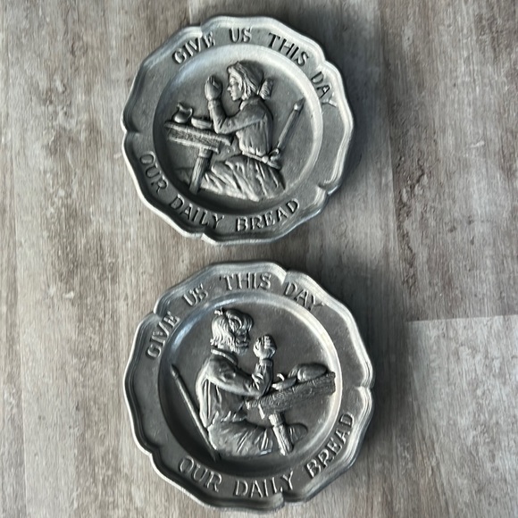 Sexton | Wall Decor | Vintage Set Of 2 Pewter Plates With Man Women ...